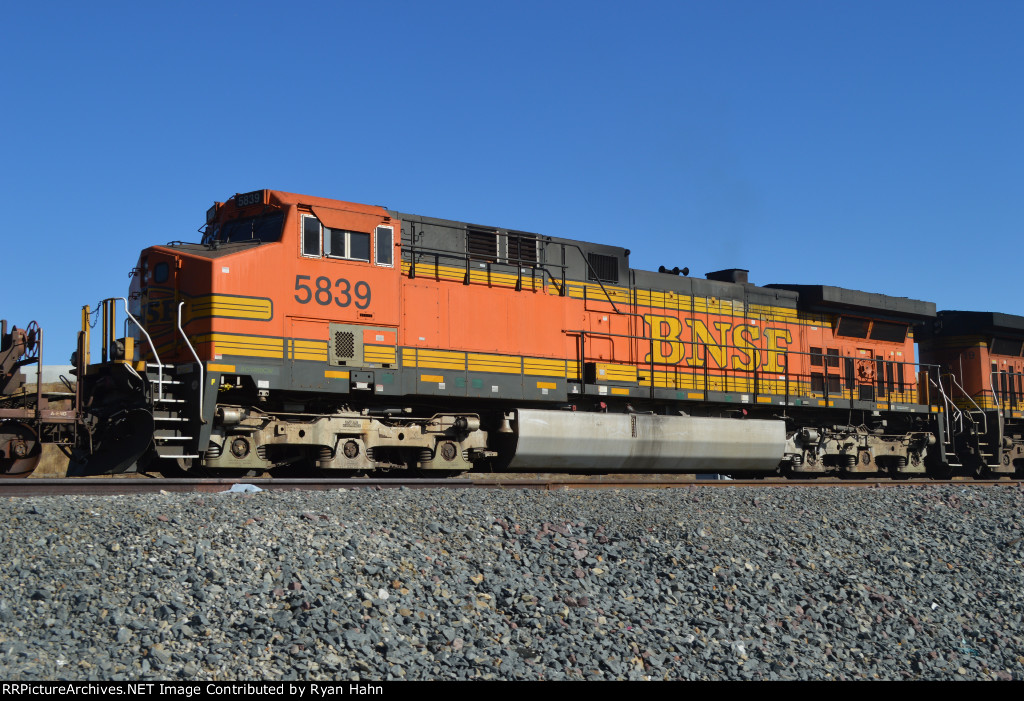 A BNSF 5800 Series AC44 Heads Downgrade